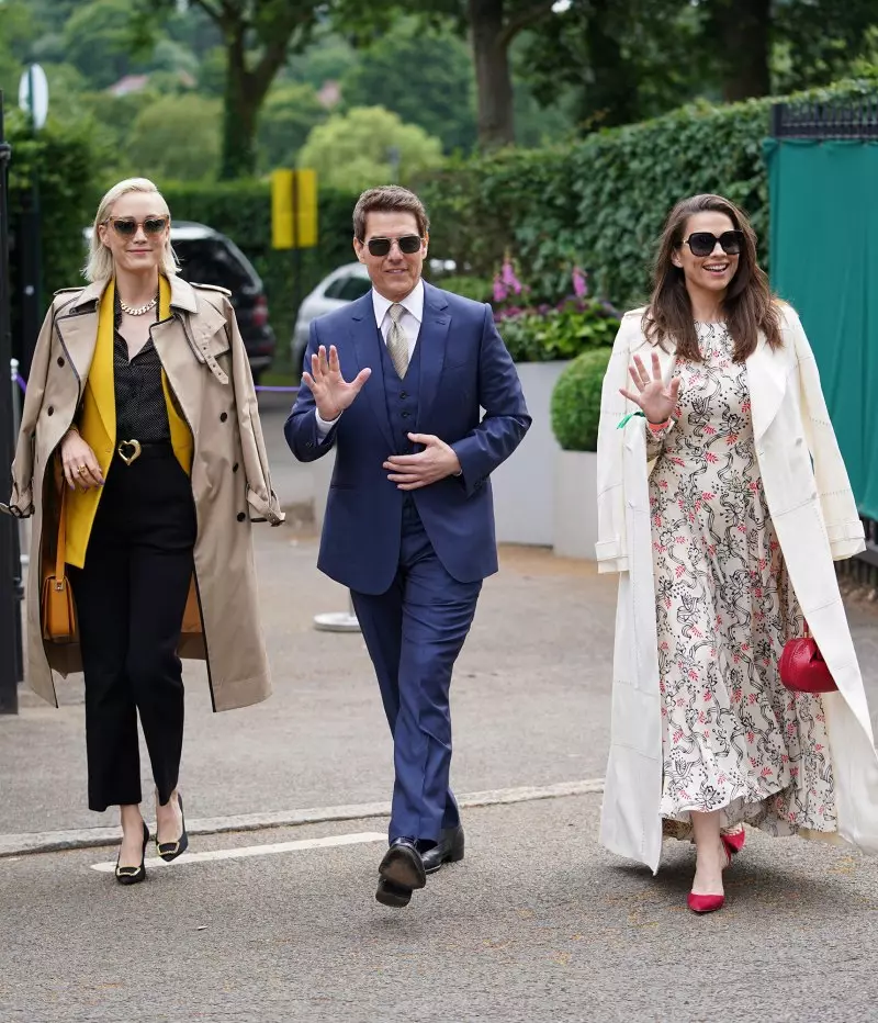 Tom Cruise assiste à la finale de Wimbledon avec les coéquipiers de 