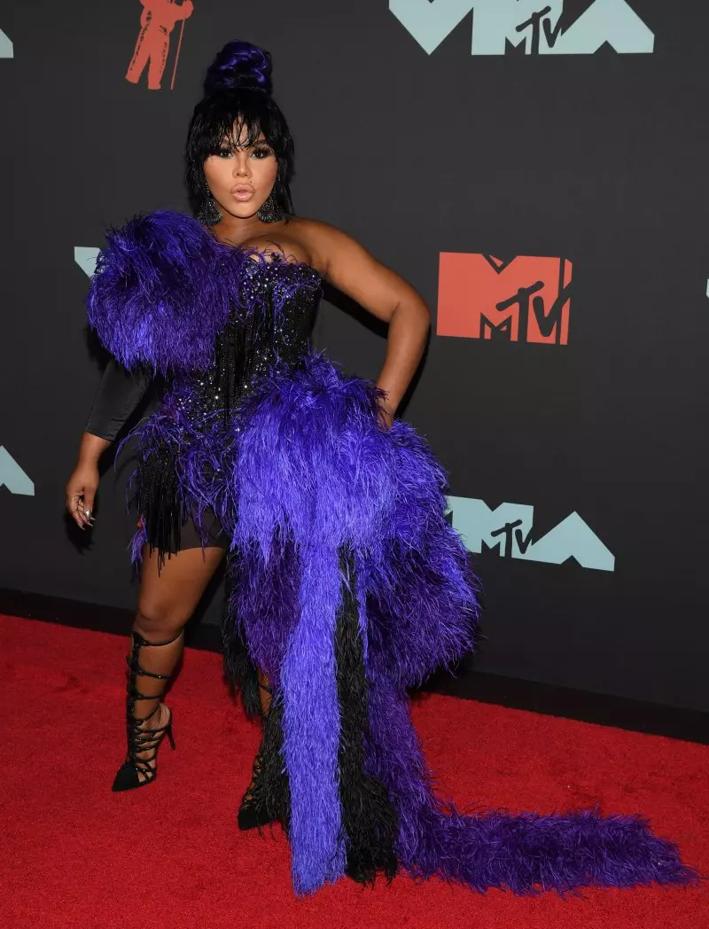 VMAs Skin-Bing Fashions