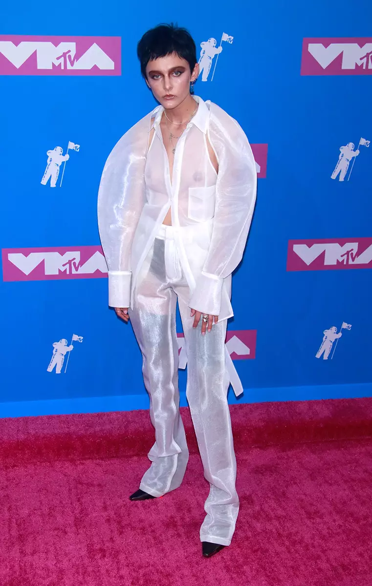 MTV VMA ārzemju Skin Baring slavenību modes