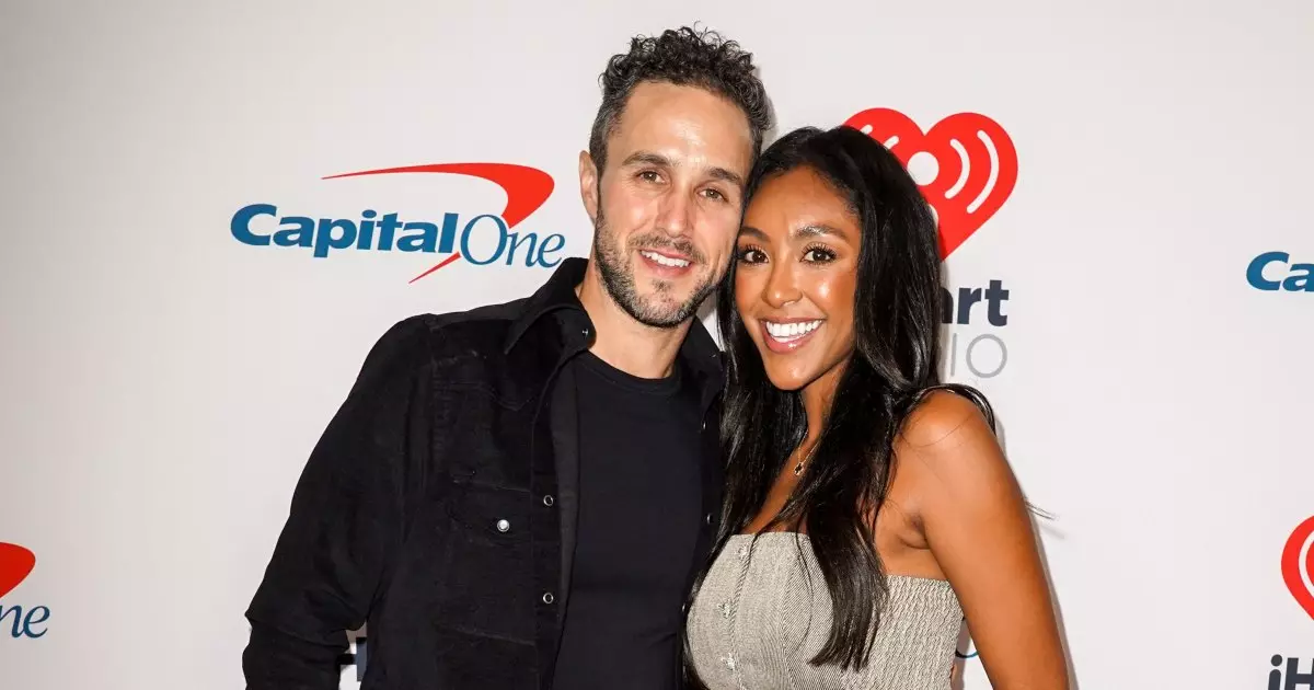 Kihlaus pois? Bachelorette's Tayshia ja Zac "Taking Time Apart"