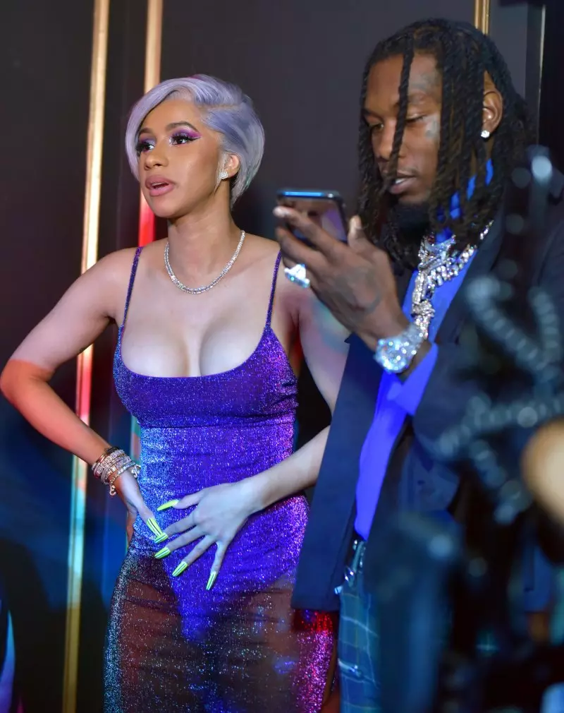 Cardi B le Mokete oa Offset ka Mafelo a beke a Super Bowl ho la Atlanta