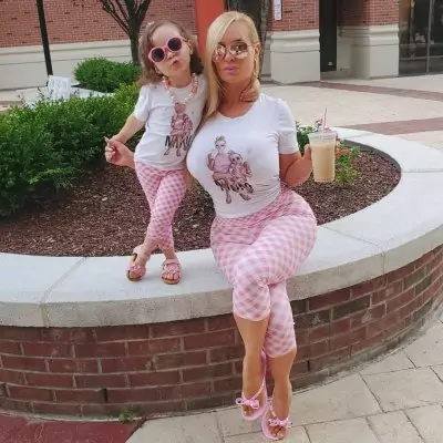 Coco Austin Daughter Chanel 5 კოსტიუმები ჰელოუინი