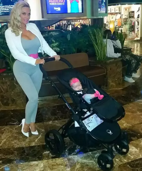 koko-na-chanel-stroller