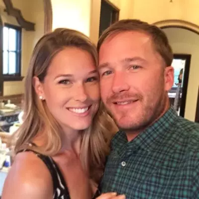 Morgan Beck és Bode Miller szelfit készít