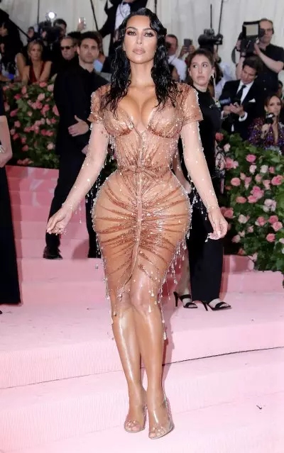 Kim Kardashian klapper tilbage Kanye West Met Gala Look Too Sexy