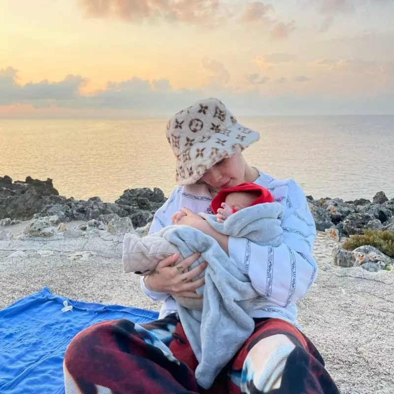 Mazais prieks! Līdz šim jaukākās Halsija un puiša Aleva Eidina dēla Endera fotogrāfijas