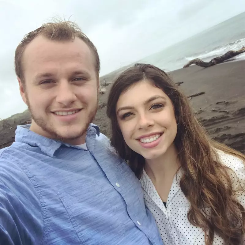 Οι πιο χαριτωμένες φωτογραφίες του Josiah Duggar Lauren