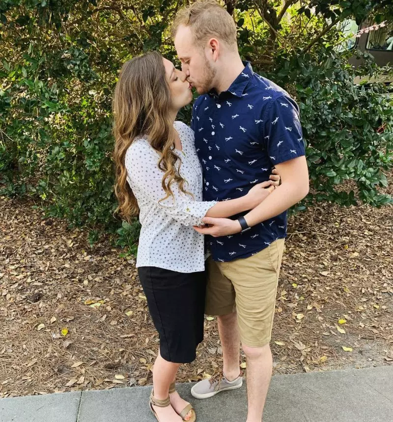 Picha nzuri za Josiah Duggar Lauren