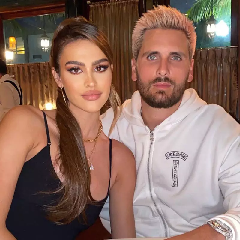 Scott Disick 'wadnaha ayaa ka xumaaday' Amelia Gray Hamlin kala qaybsantay: Wuxuu 'isku dayayaa inuu dhabarka ku guuleysto'