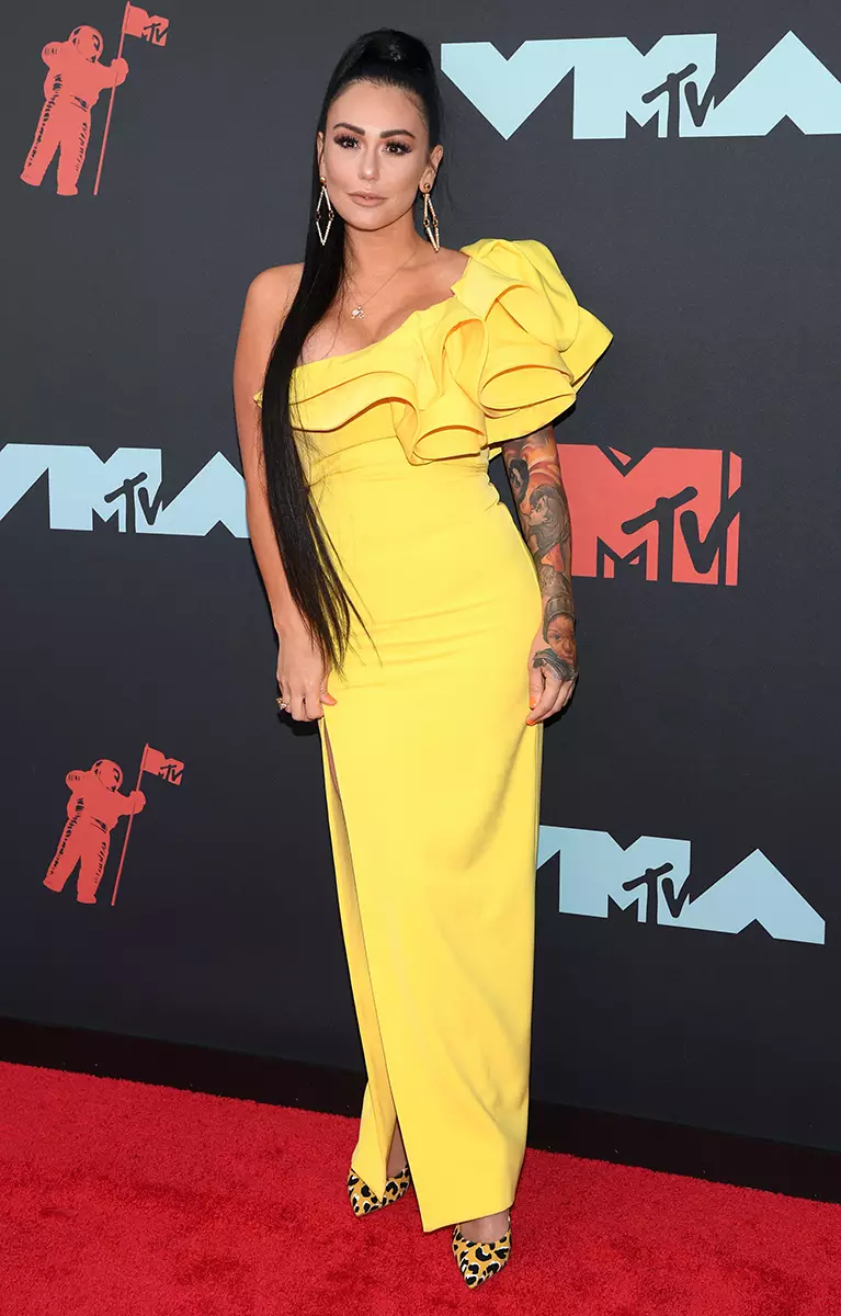 UJenni J Woww Farley VMAs 2019