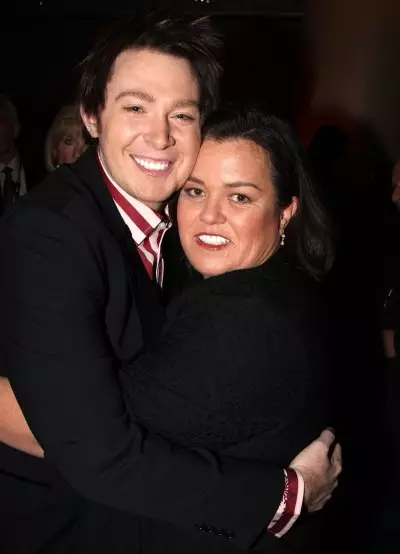 glina aiken przytulająca Rosie o'donnell