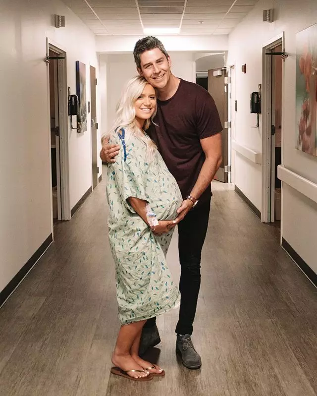 Arie Luyendyk Jr na Lauren Burnham nabata nwa agbọghọ