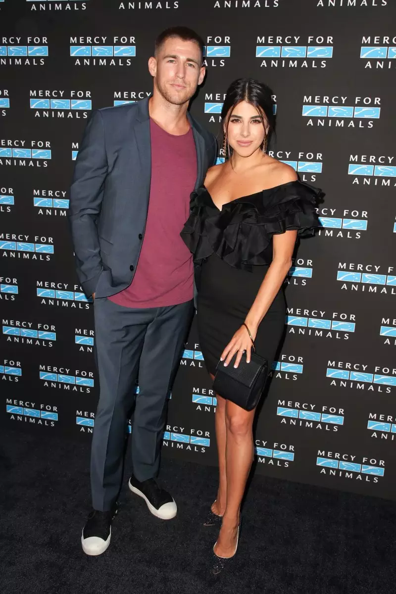 Daniella Monet mụrụ nwa nke mbụ na Andrew Gardner