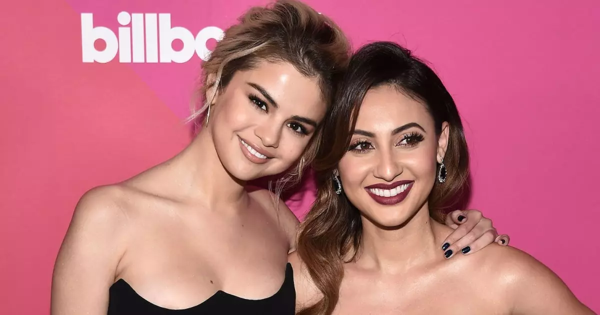 D'Francia Raisa klappt epesch zréck op den Hater dee seet datt si nëmmen eng Schauspillerin ass wéinst der Selena Gomez