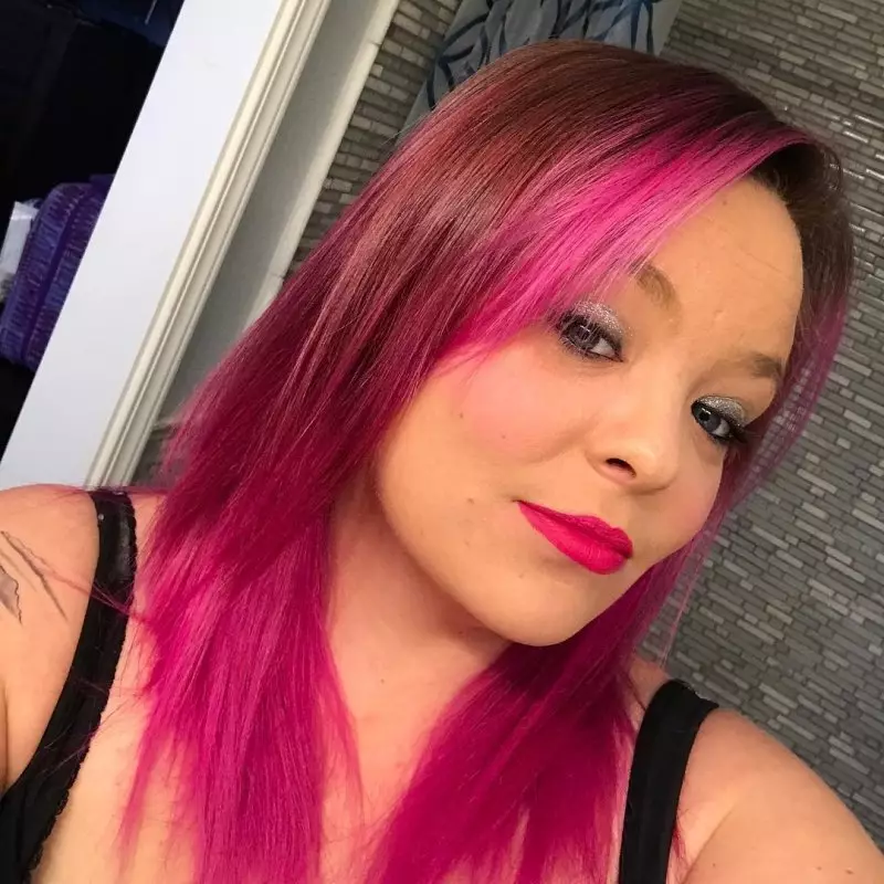 13 Catelynn Lowell cu păr roz în ianuarie 2018