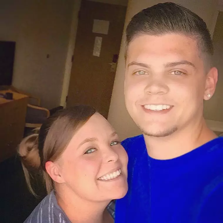 Tyler Baltierra s'extasie sur Catelynn dans son post sur l'allaitement : 