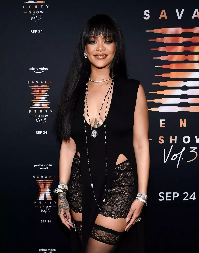 No Bra Beauty! Η Rihanna αποδεικνύει ότι δεν ντρέπεται ποτέ όταν πρόκειται να κάνει σουτιέν