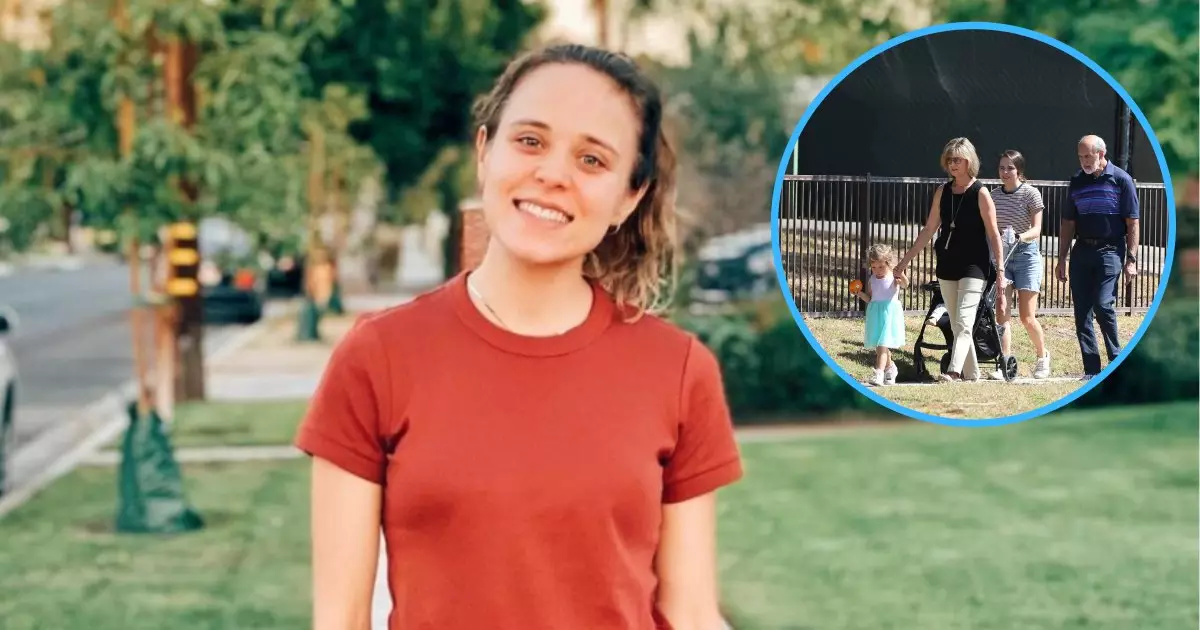 Awọn Kukuru Kukuru! 'Kika Lori' Alum Jinger Duggar's Trendiest L.A. Styles