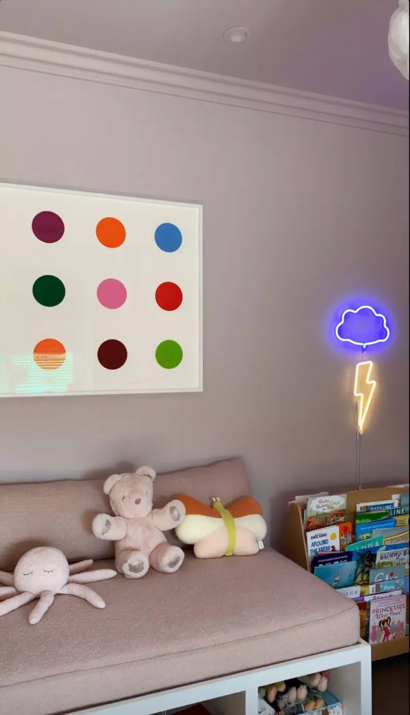 El dormitori de Stormi Webster està ple de núvols! Fotos de la decoració de Kylie Jenner