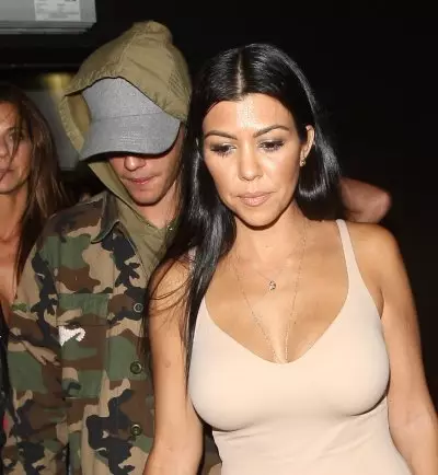 kourtney kardashian justin bieber giật gân