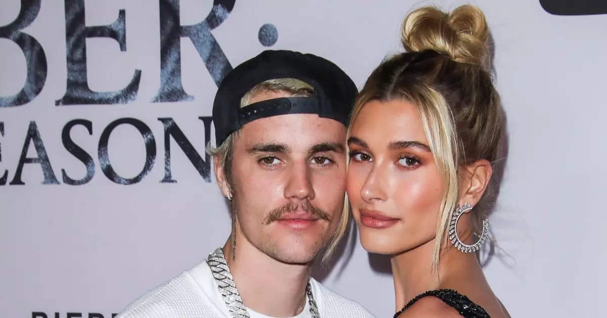 UJustin kunye noHailey Bieber Batyhila 'Eyona nto inzima' malunga nokutshata