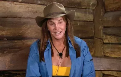 Caitlyn Jenner come un bicho no programa de televisión 03