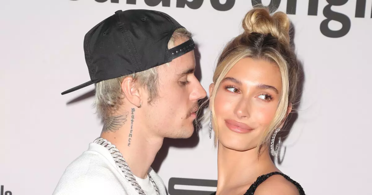 Hailey Baldwin ûntbleatet de trúk dy't Justin Bieber liede om har te trouwen