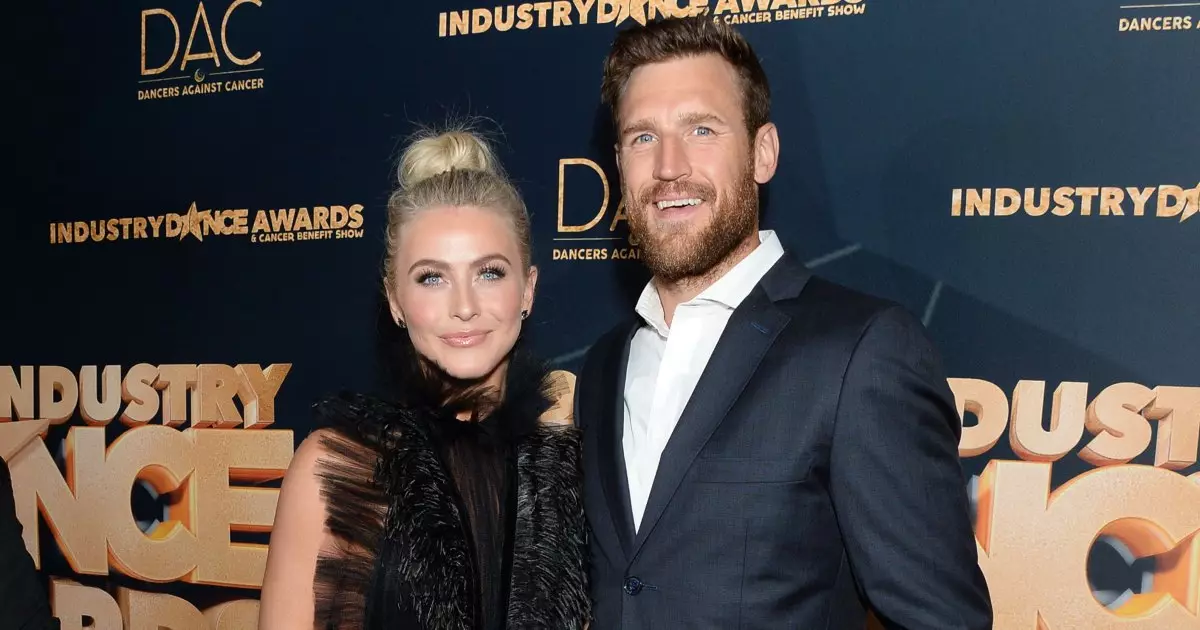 Eksklusivt: Julianne Hough og Brooks Laich 'Tried to Resolve Issues' Før skilsmisse