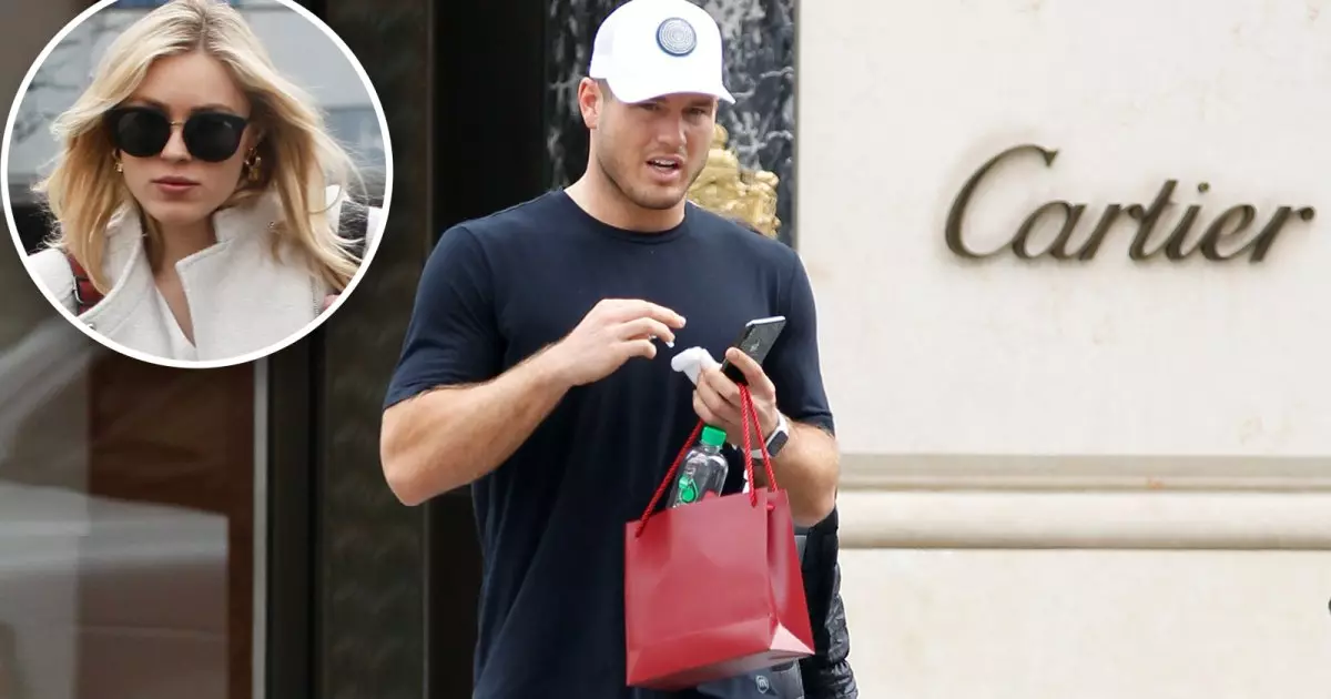 Eksklusivt: Er et engagement i luften? Colton Underwood spottede shopping hos Cartier Jewellers i Los Angeles