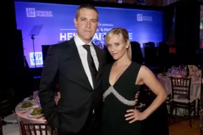 Reese Witherspoon, Jim Toth