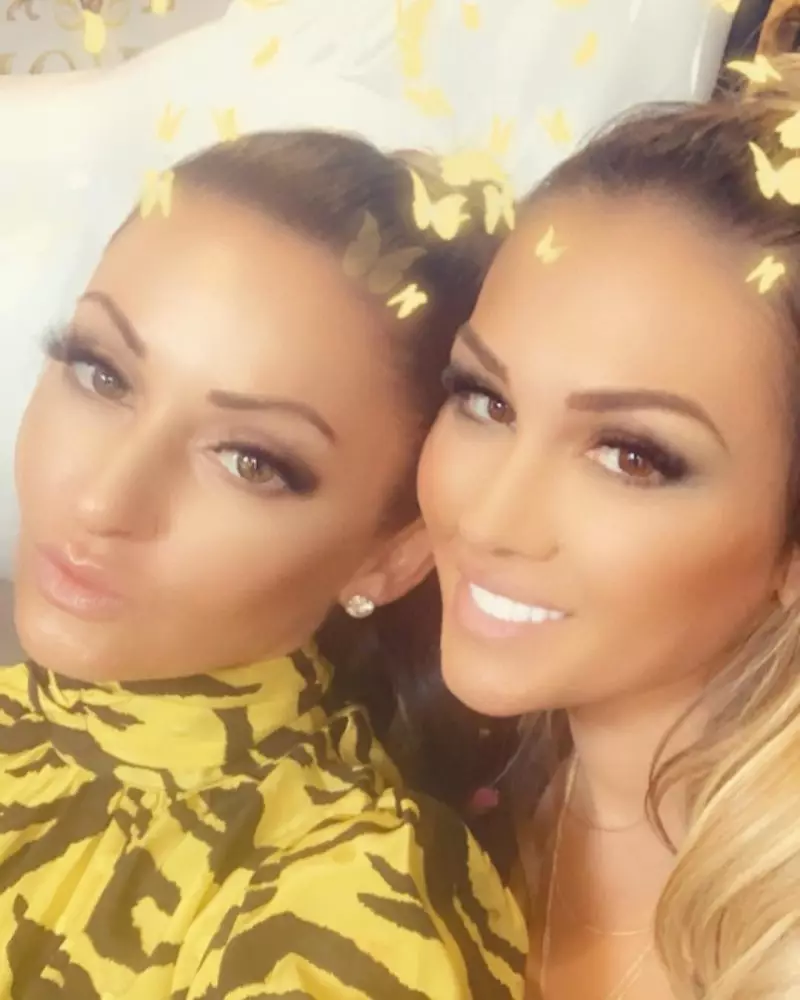 Jen Harley Yigaragaza wenyine Nyuma ya Ronnie Ortiz-Magro Ikinamico