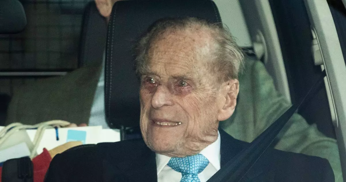 Si Prince Philip ay Inilabas Mula sa Ospital Pagkatapos ng 4 na Gabi