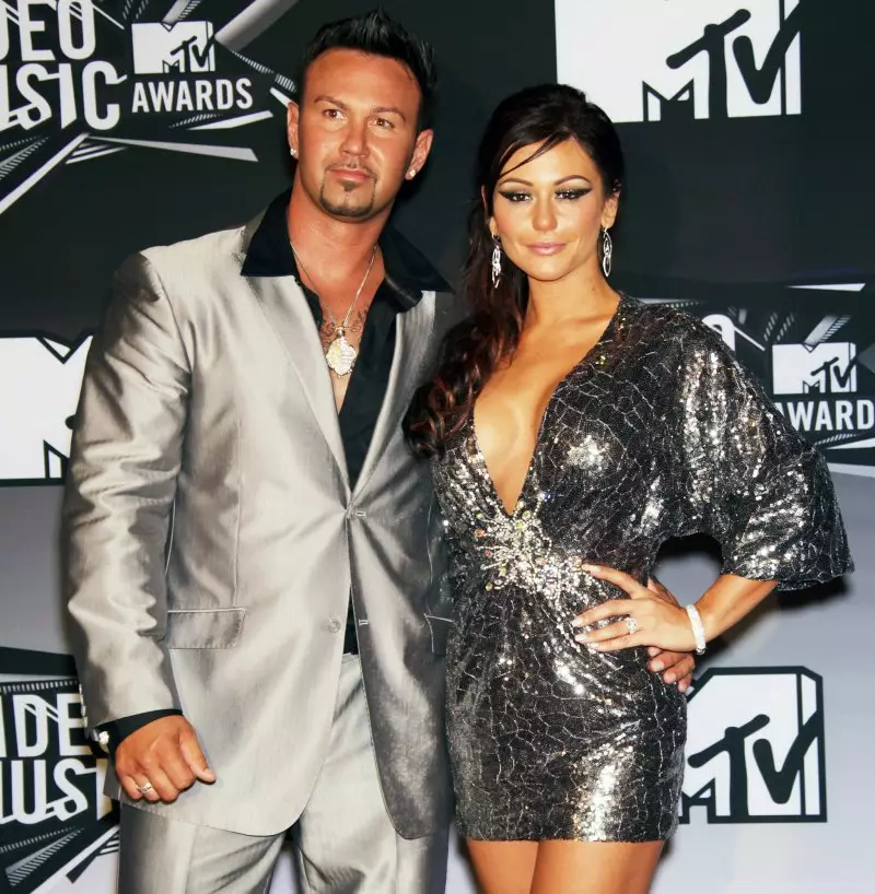 Jenni JWoww Farley Roger Mathewsin suhteen aikajana