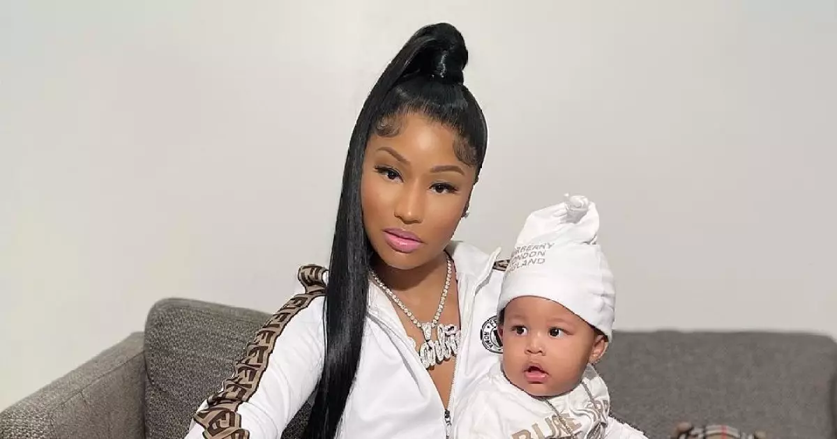 她的門生！ Nicki Minaj 和她的男嬰最可愛的照片