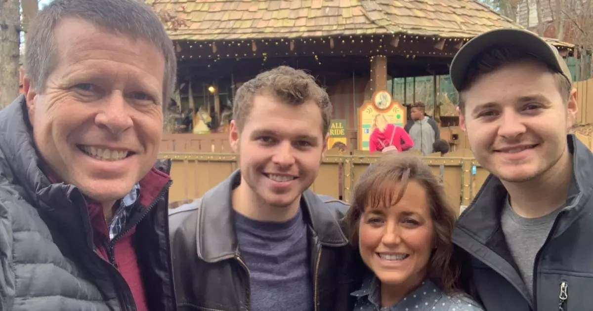 Linya, Mga Babaye! Si Jed Ug Jer Duggar Nag-organisar sa Pantry Ug Karon Giuhaw ang mga Fans