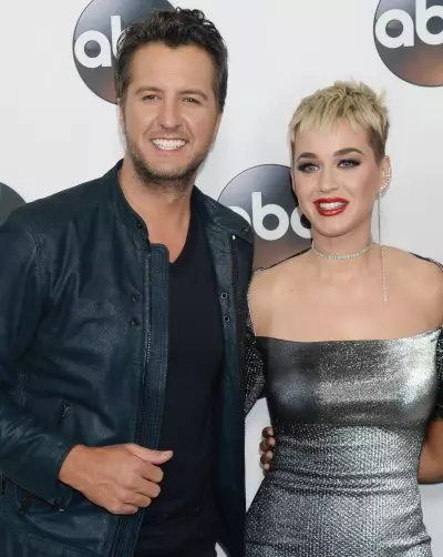 TG: Luke Bryan yn Dweud Ei Anrheg Anarferol i Ferch Katy Perry 'Fydd Byth yn Gweld Goleuni Dydd'