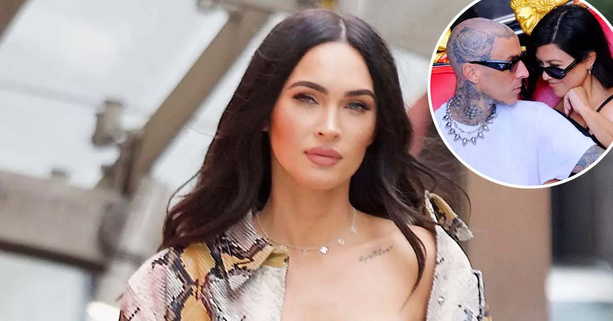 Megan Fox țâșnește pentru „Sufletele pereche” Kourtney Kardashian și Travis Barker