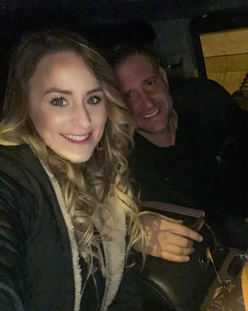 Leah Messer Jason Jordanekin banatzen da