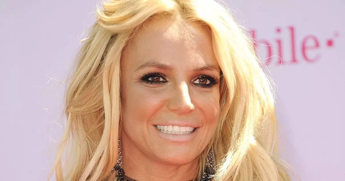 Britney Spears diras, ke ŝi "pensas pri havi alian bebon"