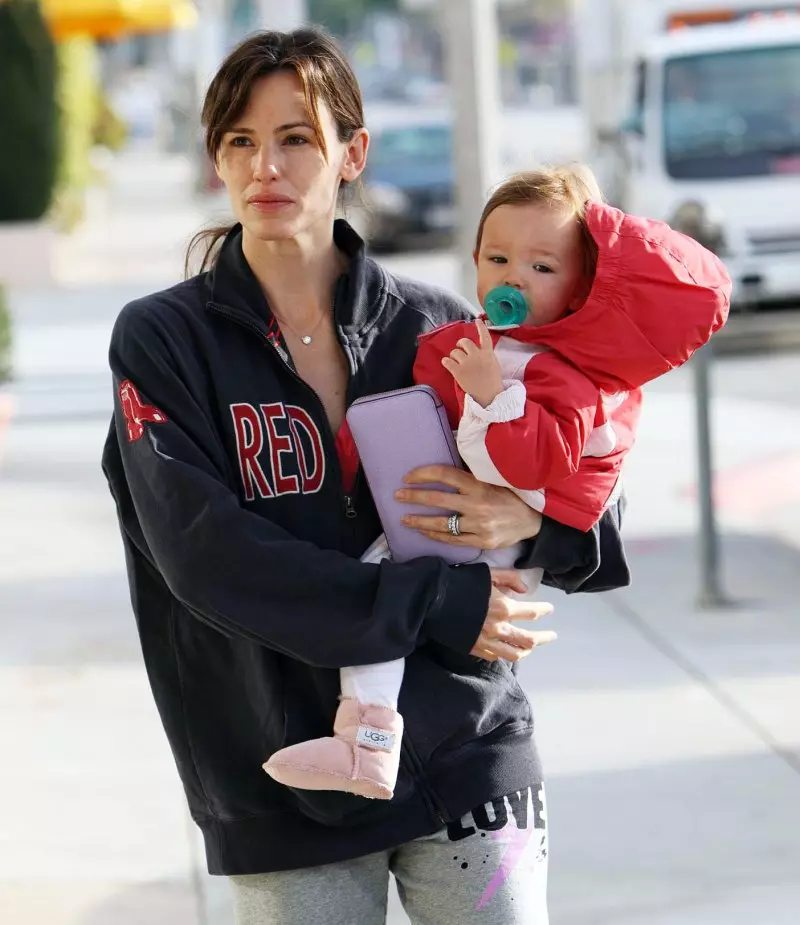 Seraphina Affleck Creciendo