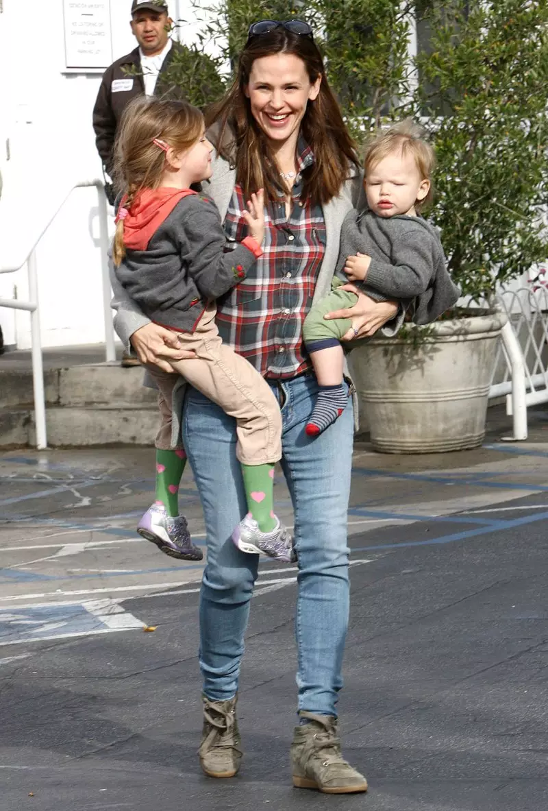 Baby der Familie! Samuel, der Sohn von Ben Affleck und Jennifer Garner, hat einiges zu tun