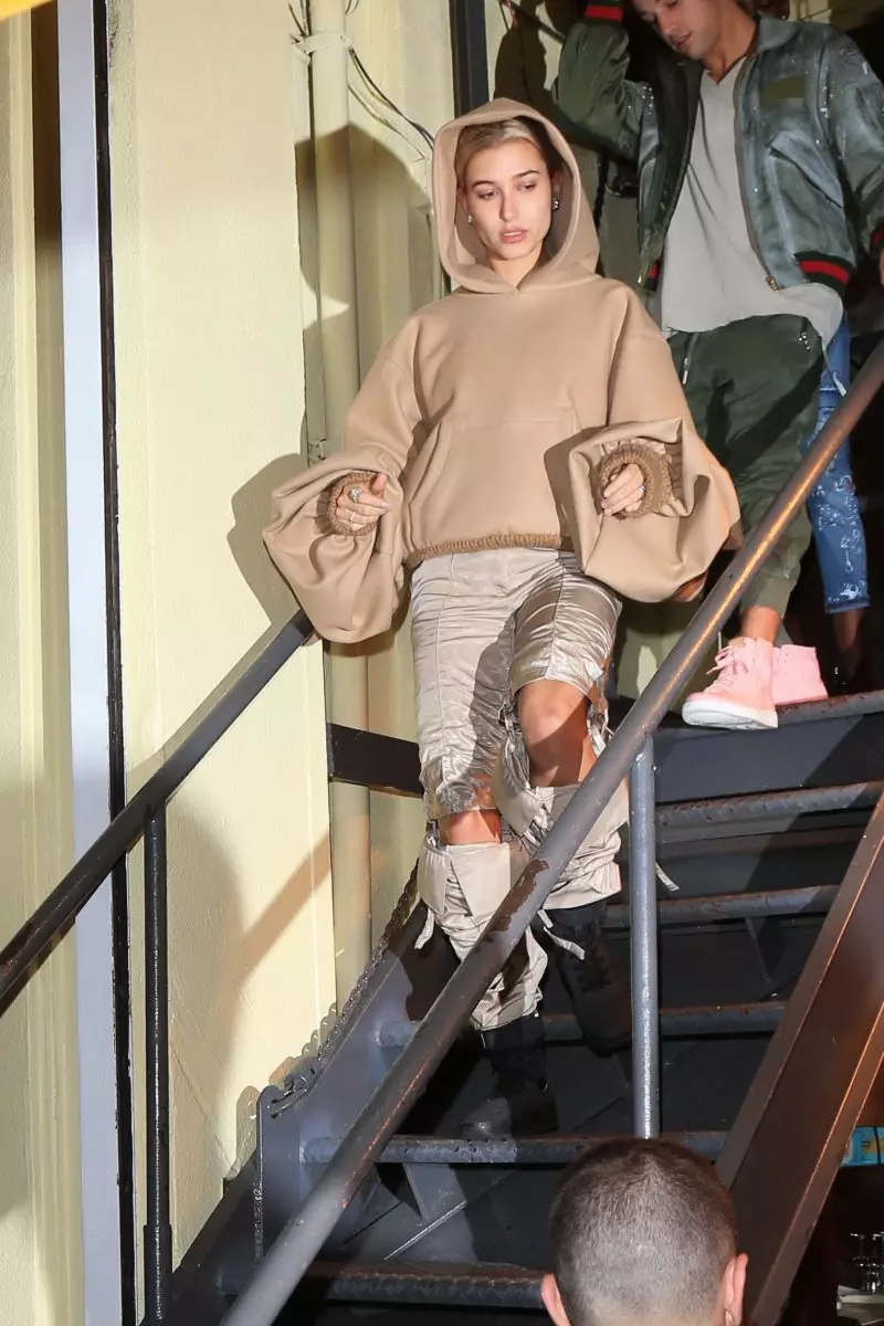 kylie-jenner-travis-scott-petrecere-de-aniversari-2