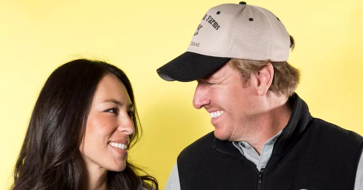 Chip, Joanna Gaines, "Çətinliklər" arasında boşanmağı düşünəcəklərini açıqladı