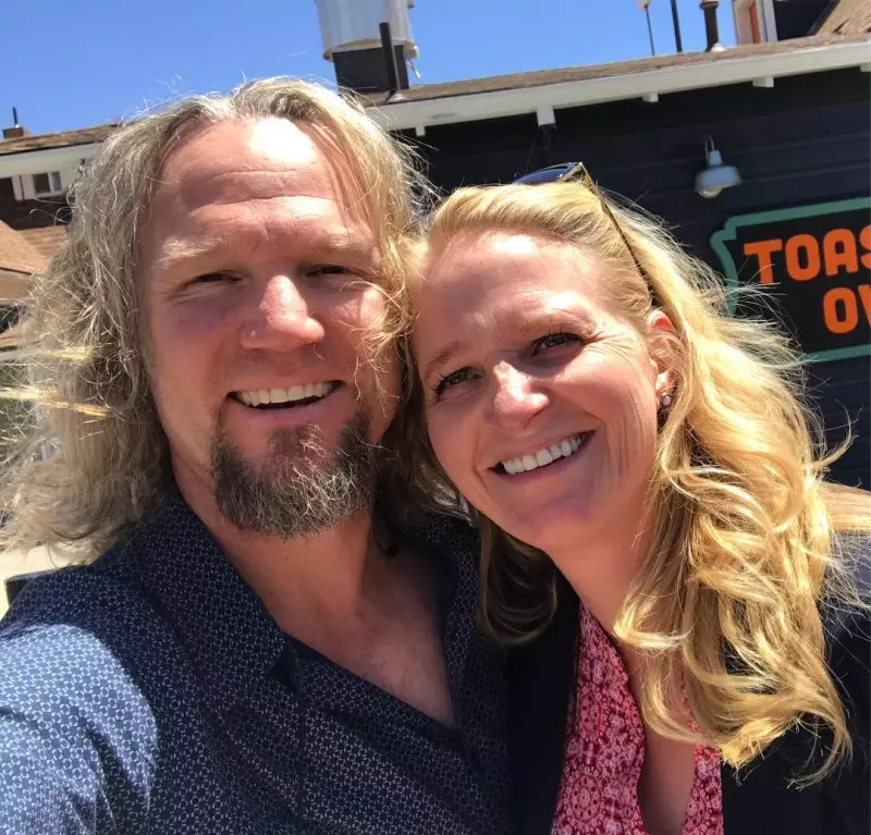 A estrela de 'Sister Wives', Christine Brown, broma o marido Kody, é unha función de 'Whiny Baby'