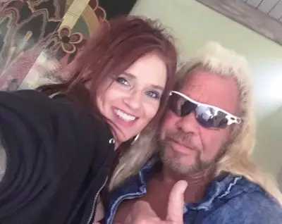 Ua viia e Duane Chapman le GF Moon Angell