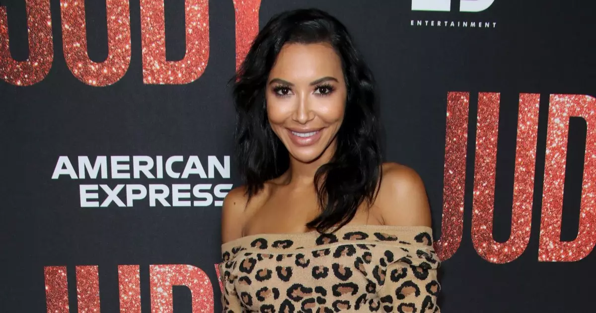 Naya Rivera'nın Oğlu Ölümden Önce 'Geriye Baktı ve Kaybolduğunu Gördü'