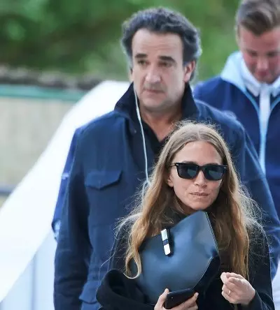 Mary-Kate Olsen ve Olivier Sarkozy Yürüyüş