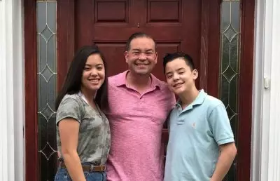 Jon Gosselin kwenye Drama ya Familia na Kutengwa kwa Ndugu