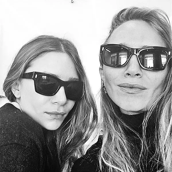 olsen-twins-first-selfie