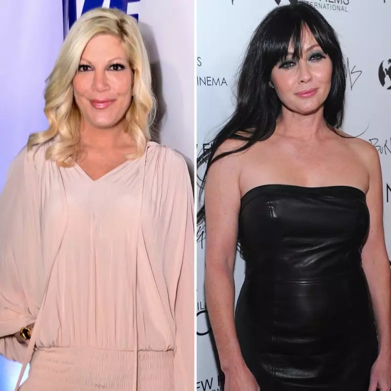 Hlið við hlið myndir af Tori Spelling og Shannen Doherty